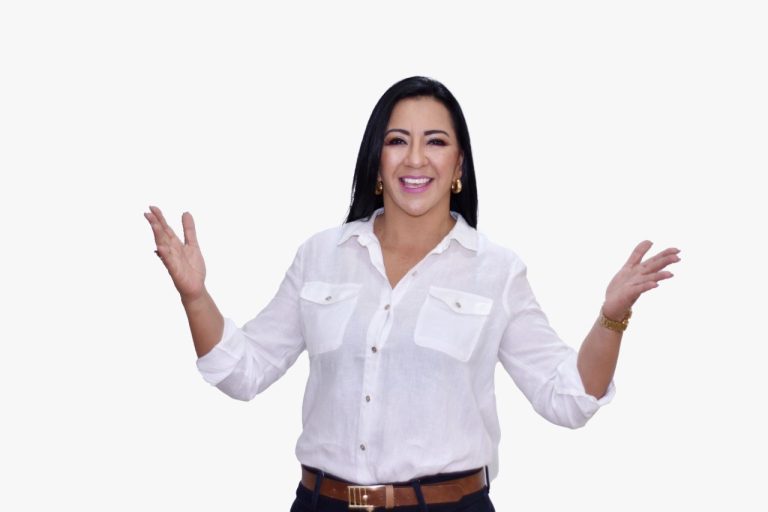 Roberta Zambrano justifica entrega de muñecos con la imagen de Daniel ...